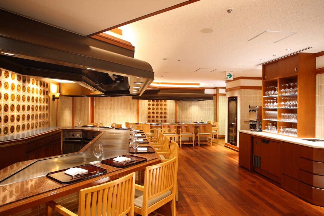 Dojima Teppanyaki Restaurant - ANA Crowne Plaza Osaka - Restaurant ...