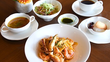 Cafe & Wine Bar Lien - Shima Kanko Hotel - Restaurant Guide - TableCheck