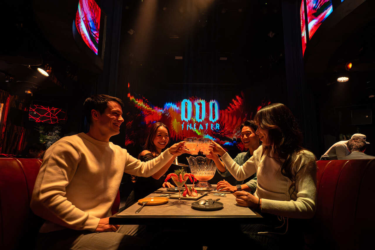 THEATER 010 - TableCheck